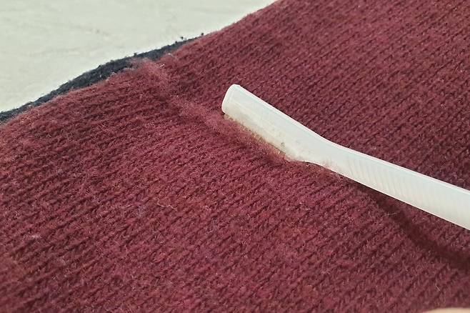 보풀 제거기 없이 보풀 제거한다고 박수가 절로 나오네~ 쏙쏙팁