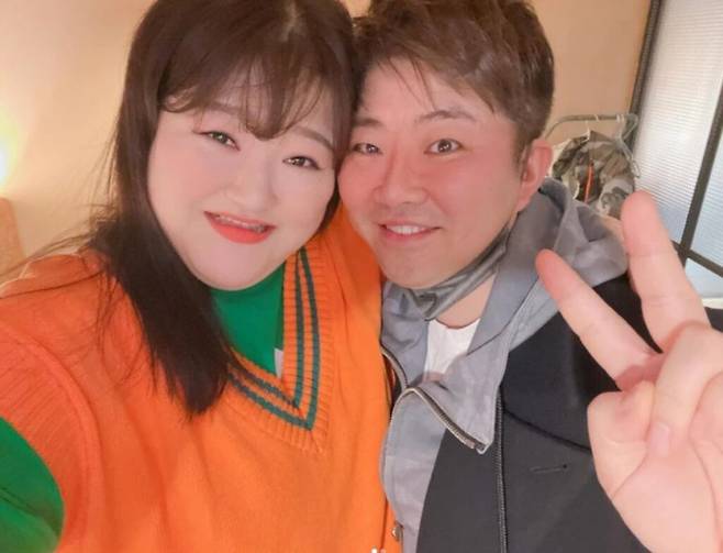 무명 가수 지금은 900억 매출 기업 대표 됐다 셀럽스케치
