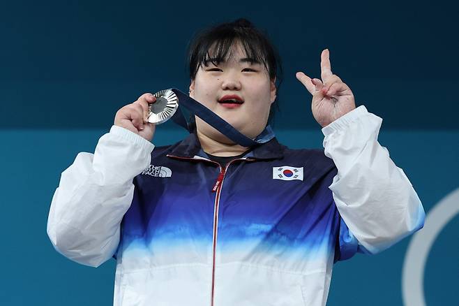 역도 간판 박혜정 세계선수권 여자 최중량급 은메달 3개 획득
