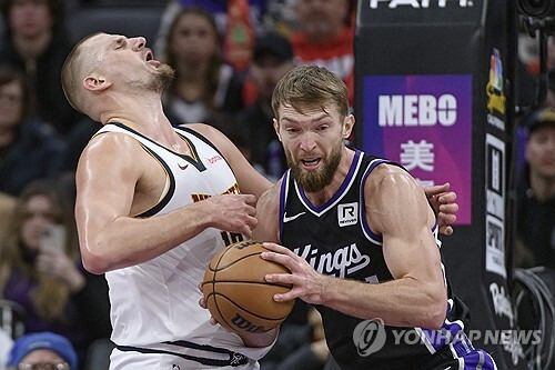 Nba ‘23점차 뒤집었지만··· Sac 요키치·머레이 앞세운 덴버에 패하며 4연승 좌절