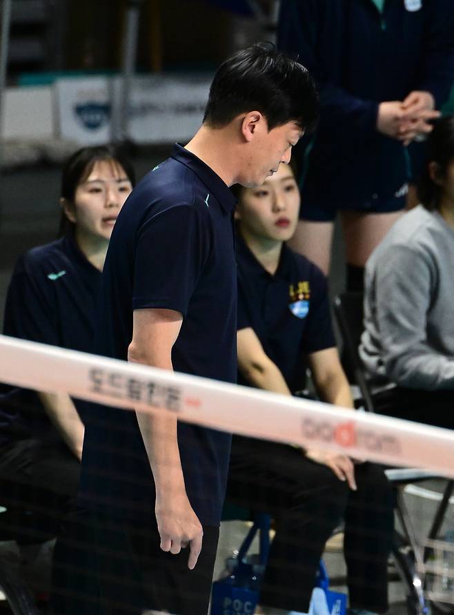 11연패 또 발목 잡힌 실바 자존심패장 이영택 중앙이나 Oh가 한두개 뚫어줬으면 일문일답