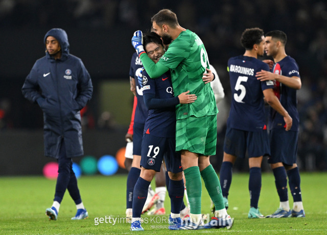 이강인과 Psg 동료들이 복수해줬다축구화에 얼굴 찢어진 돈나룸마 부상에 분노