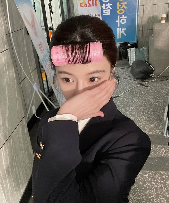 고윤정 앞머리 말아도 예뻐돋보이는 청순 미모 Da★