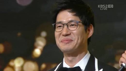 얼마나 예쁘길래송중기가 데뷔초부터 일편단심 이상형이라고 했던 여배우 어썸클
