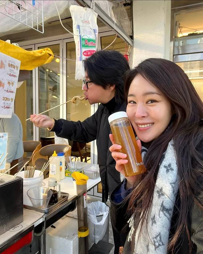 동상이몽2 미자 루이비통 머플러·토트백으로 완성한 코미디언 부부의 겨울 나들이룩 스타와 패션
