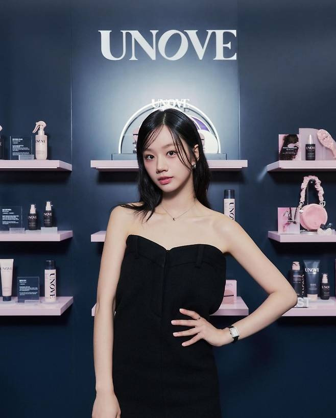 혜리 탄수화물 끊고 인형美 폭발 살 빠진 드레스룩에 시선 집중 스타와 라이프