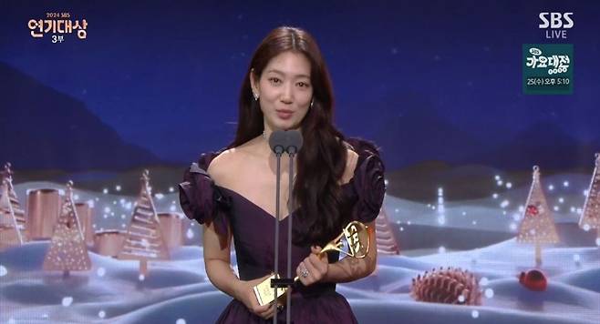 장나라 韓 연예계 최초 연기대상·가요대상 석권 새 역사 썼다sbs연기대상 종합