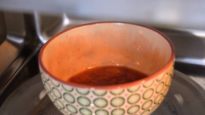 딸기를 전자레인지에 잔뜩 넣고 돌리세요 아직도 그 맛을 잊을 수 없습니다 최주부