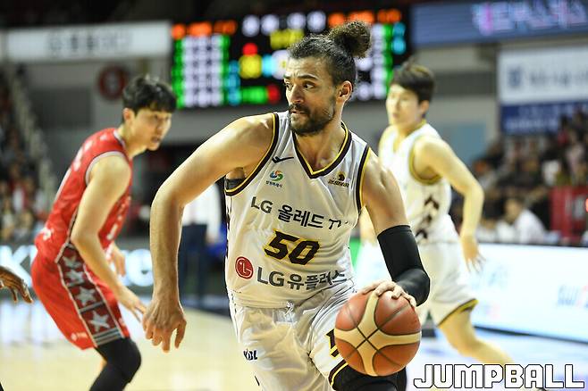 추승균의 주간 Mvp 역시 마레이·알바노가 팀 전체 경기력에 영향을 준다