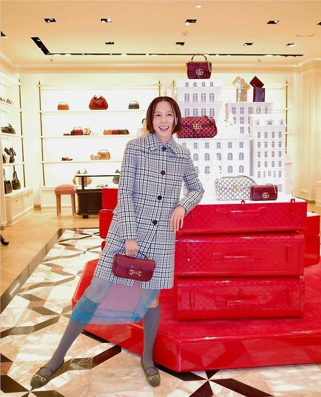 김나영 평범함은 특별하게 독특함은 감각적으로 소화 할 줄 아는 패션 센스 스타와 패션