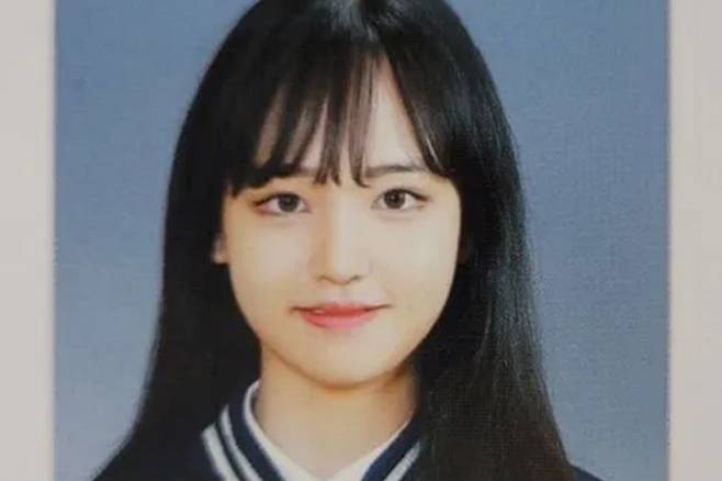 제주도에서 가장 예쁜 애로 소문나 걸그룹 데뷔한 여중생 메타코리아