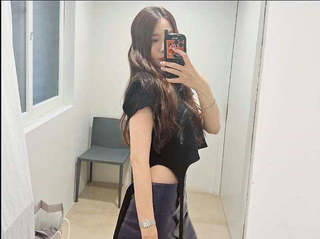 ♥11살 연상 톱배우와 결혼끊임없이 관리하는 모델 아내 믿기지 않는 비율레깅스핏 뷰티는 내운명