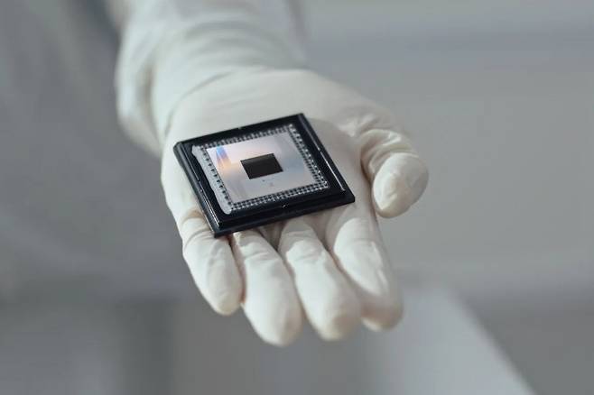 2025년 양자역학 100주년눈앞에 다가온 양자컴·양자통신