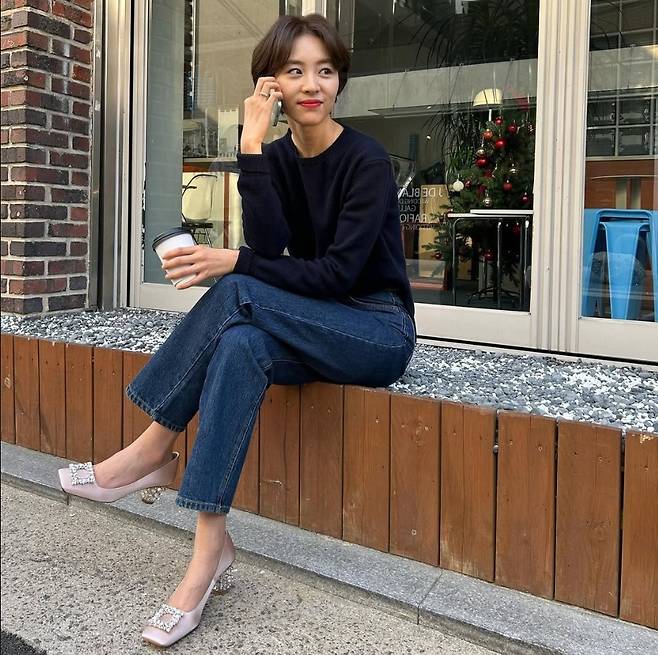 고현정보다 큰데프로필키 너무 줄여 4cm늘렸는데도 안 믿긴다는 여배우데님룩 뷰티는 내운명