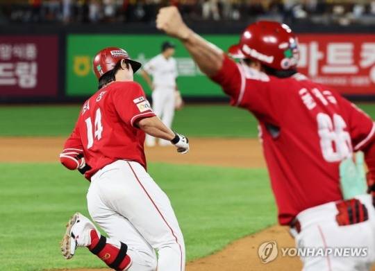 500홈런 달성 예약 Ssg 최정 은퇴할 때까지 3루수로 뛰는 것이 목표