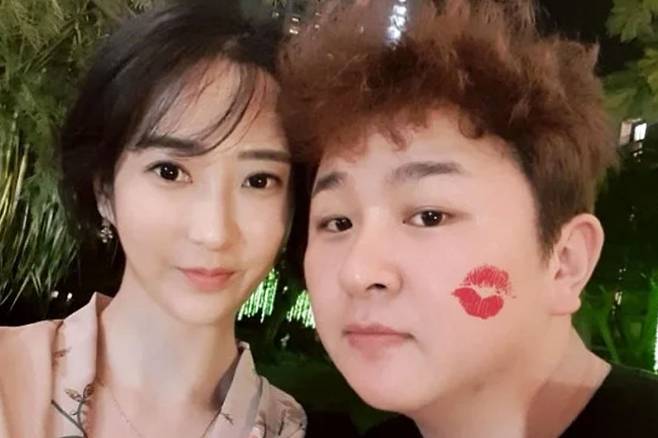 첫사랑과 결혼 했지만 9년째 각방 생활 중이라는 유명 가수 요즘뭐하니