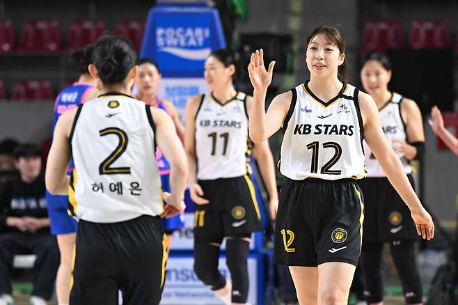 [BK 프리뷰] 갈 길 바쁜 KB 앞에 나타난 1위 팀 BNK