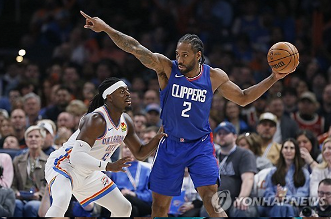 Nba 현지 언론들 일제히 소식 전해레너드 5일 애틀랜타와 홈경기에서 복귀 전망