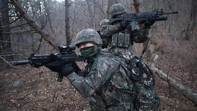 육군 50사단 화랑여단 2025년 혹한기 전술훈련 실시