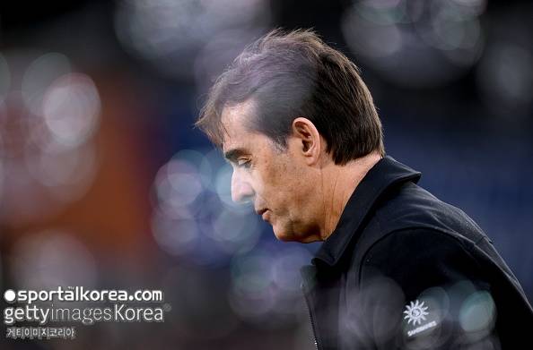 오피셜 스읍 아쉽네 황희찬 이적설 종결러브콜 보낸 은사 결국 경질 엔딩