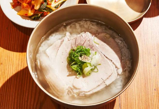 국밥 한 그릇 먹자고 Ktx를 탄다고