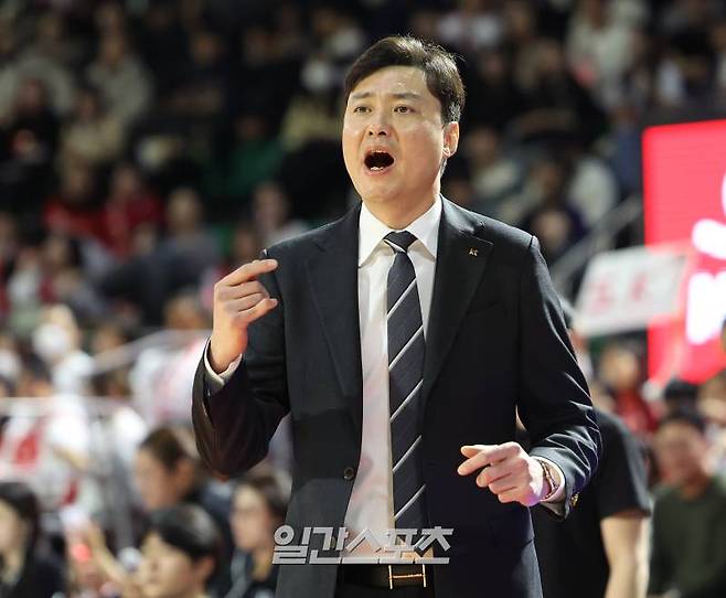 송영진 Kt 감독 해먼즈 빠르면 다음 경기 복귀” Is 수원