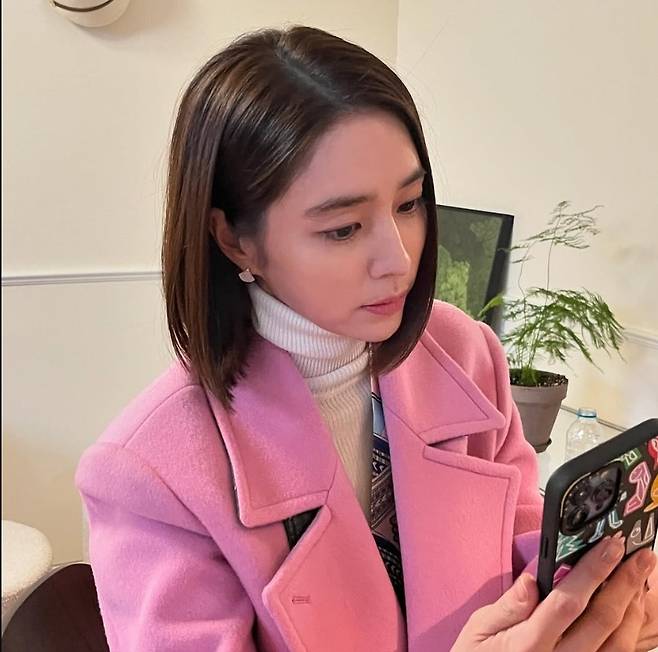 애가 2명이지만 동안 비결은 단발 헤어스타일 다시 유행하는 단발병 뷰티는 내운명