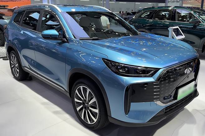주행거리 2000km 스포티지 보다 싼 하이브리드 Suv 그 정체는 뉴오토포스트