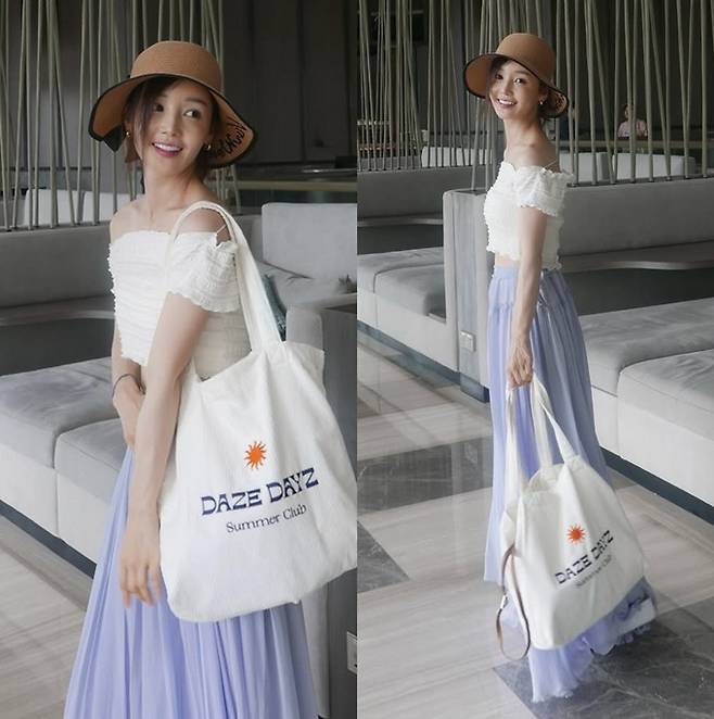 남규리 푸꾸옥 홀린 여신 핏 하늘하늘 주름 치마 페미닌 실루엣 휴양지룩 패션엔