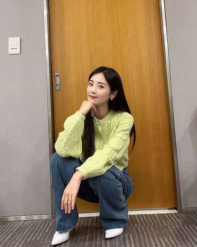 얼짱에서 아이돌 맘까지 화려한 인생 스토리 공개한 여가수 데일리룩 라이프업