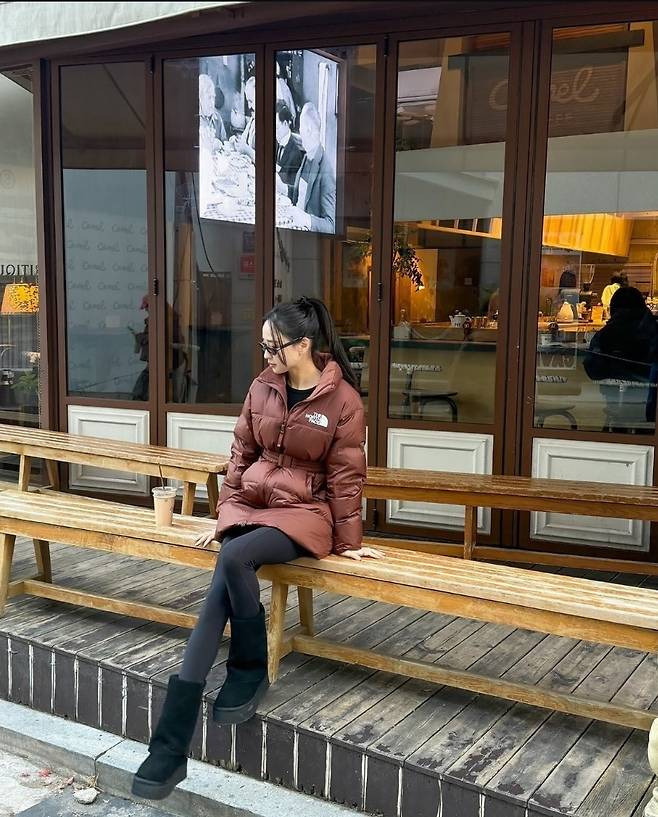 요정 몸매 그대로 손연재 패딩코트와 레깅스로 하의실종룩 완벽 소화 스타와 라이프
