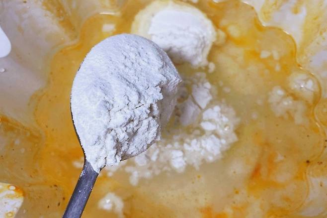 오염된 포장용기 그냥 버리지 마세요 이렇게 해야 재활용 가능해요~ 쏙쏙팁