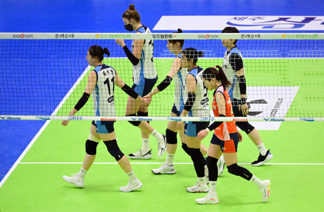 33억 통 큰 투자 득점 1위 보유 팀인데패패패패→453565 275승 명장의 한숨이 깊어진다