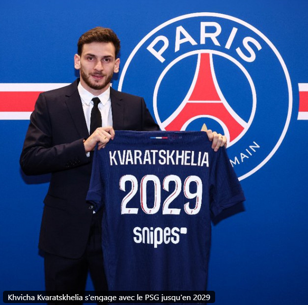 황인범→김민재→이강인 가는 팀마다 韓 선수 있네 흐비차 Psg 전격 입단 등번호 7번4년 계약첫 조지아 선수