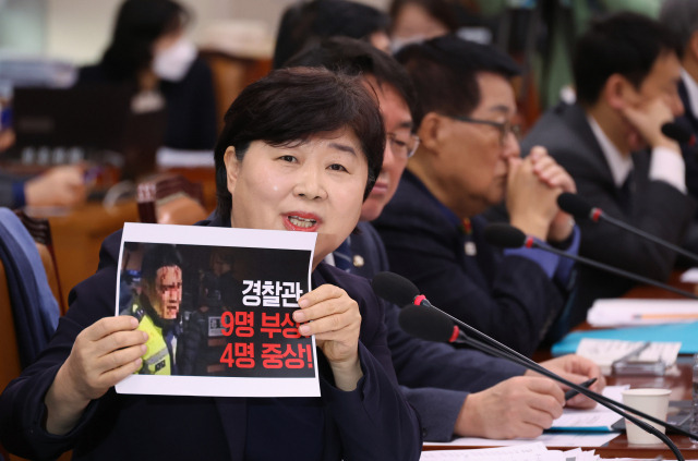 野 폭력사태 배후 국힘” 與 尹구속 이재명과 달라”