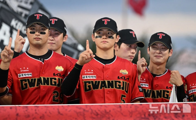 4년 차 바람의 손자·천재 타자도 못 밟은 5억 연봉 Mvp 김도영이 점령 임박또 리그 역사 새로 쓰나