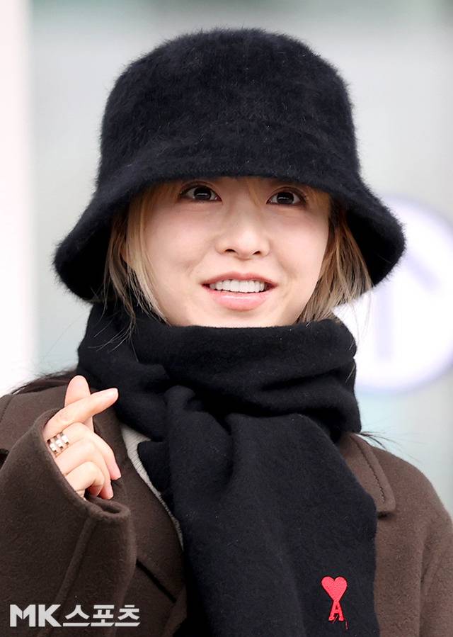 박보영 언제 탈색했어 모두가 놀란 깜짝 금발 파리 출국 공항패션 뷰티는 내운명