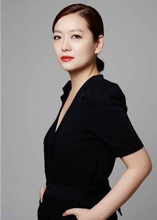 평범한 개그 전문 배우인줄 알았는데유명 명문가 집안 출신인 여배우 필더무비