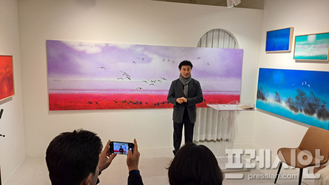 순천만 갈대 화가 장안순 인간키세스로 탄핵 시대 공감