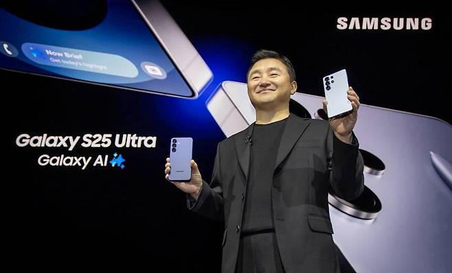 인공지능에 무게 더 실었다” 삼성전자 갤럭시 S25 시리즈 스마트폰 공개