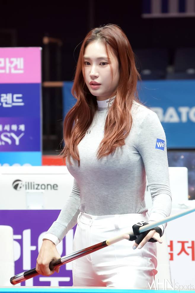 이게 들어가네~ 미녀 골퍼 유현주 프로당구 Pba 시타 나서서 득점까지