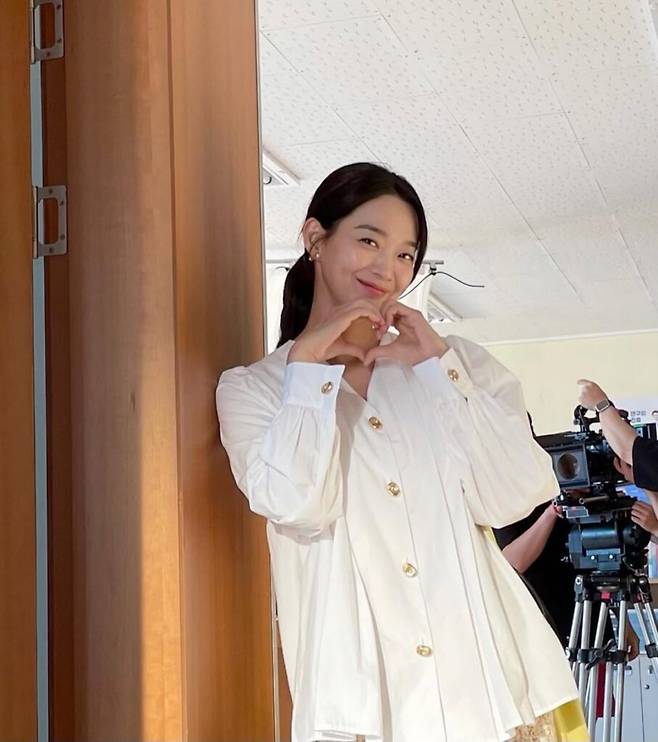 11년 열애 신민아♥김우빈 축하할 소식 전해졌다 셀럽스케치