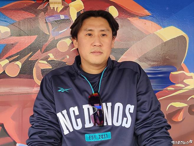 또 Fa 미아할 수는 없었다캠프 시작 하루 전 극적 계약→nc 잔류 이용찬의 힘찬 각오 현장 인터뷰