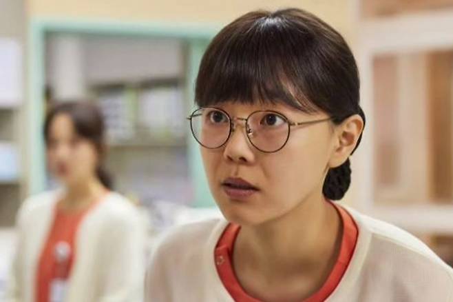 안정적인 간호사일 포기하고 연간 200만원 버는 배우일 선택한 이분 필더무비