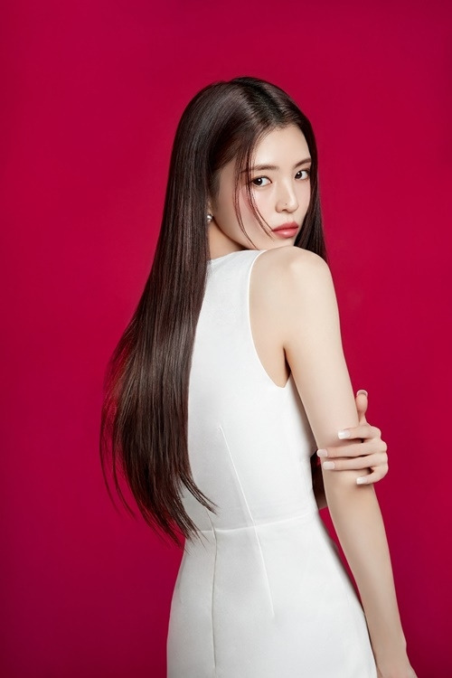 유독 서양인들의 눈에 너무 예쁘게 보여서 인기가 엄청난 한국 여배우 필더무비