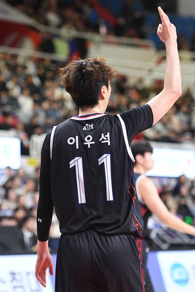 Bk 리뷰 숀 롱 만점 활약 현대모비스 Kcc에 낙승 4연패 탈출