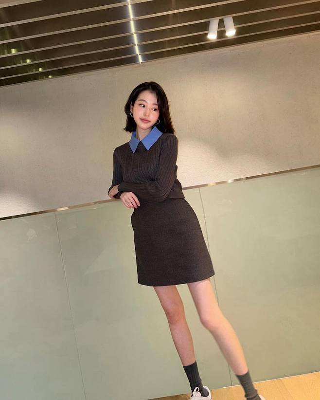 장원영의 Real 친언니 장다아의 니트 코디 Fashionnavi