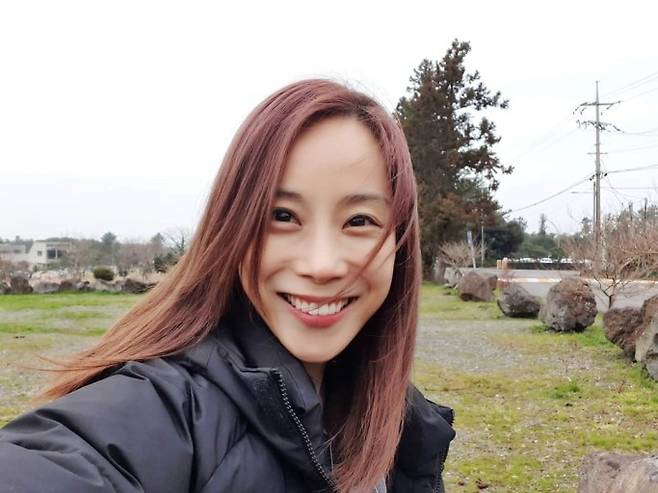 파혼 6개월만에 2번만나고 ️이미 혼인신고 임신 발표한 탑연예인 스포엔 뉴세이