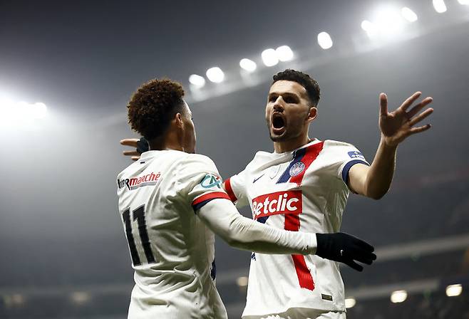 이강인 풀타임 출전 Psg 프랑스컵서 르망 2 0 완파8강 진출