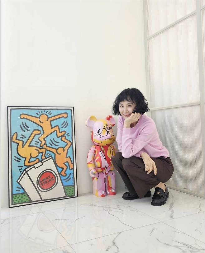 채시라 10년은 어려 보여 러블리한 곱슬머리 변신 핑크and브라운 조화 이룬 세련美 뷰티는 내운명